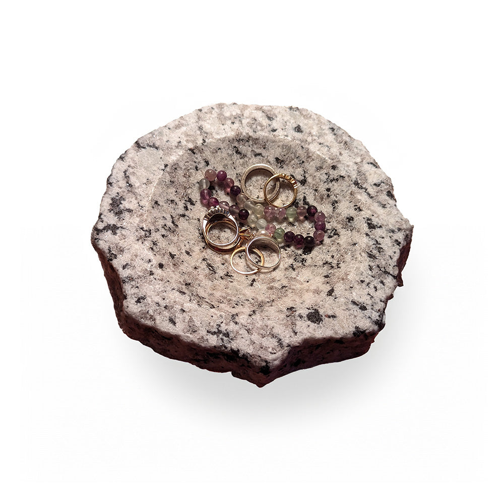 Nest - Carved | Versatile | Food & Treasure Dish